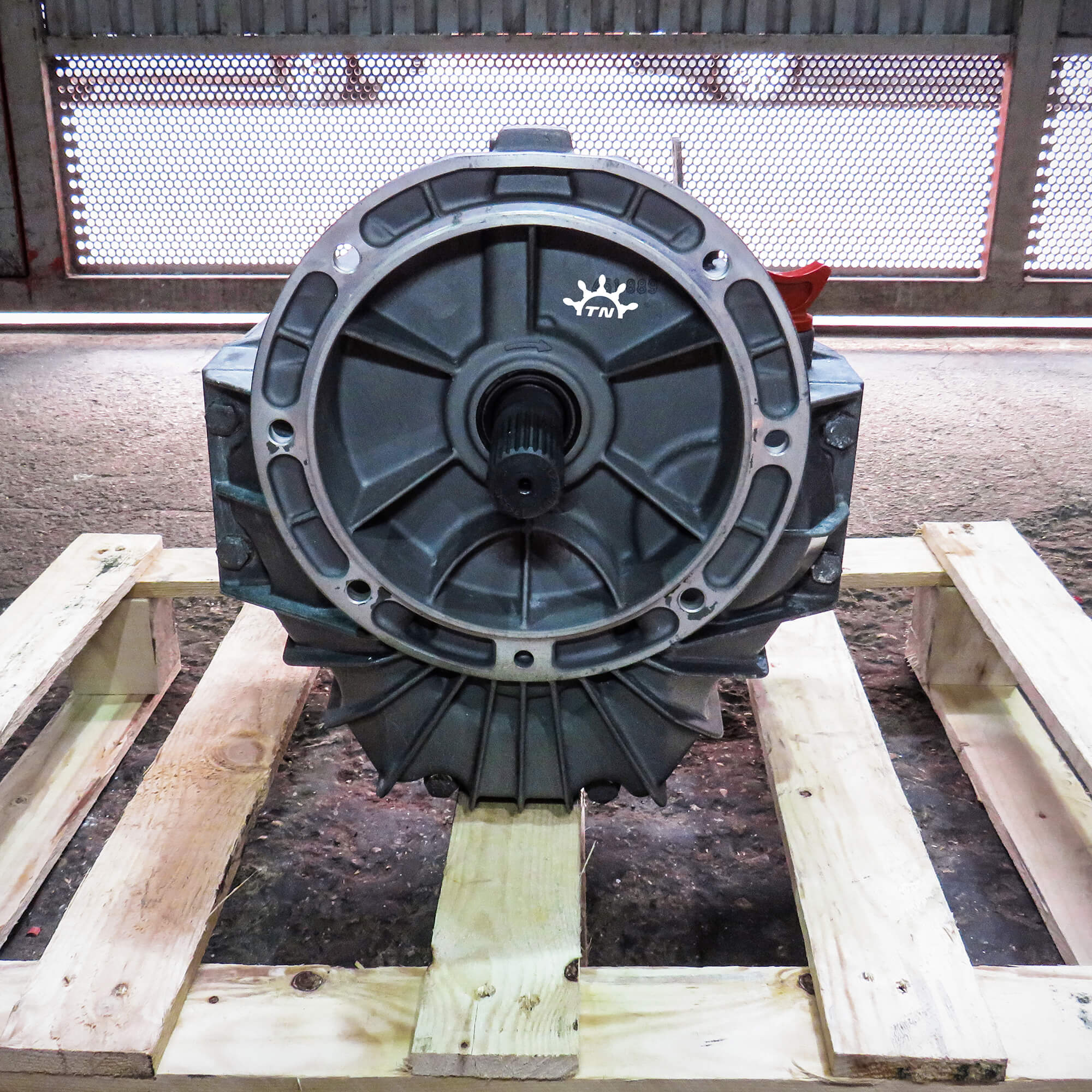 Used ZF 68A marine gearbox mechanical drive 2.04:1 reduction - Talleres ...